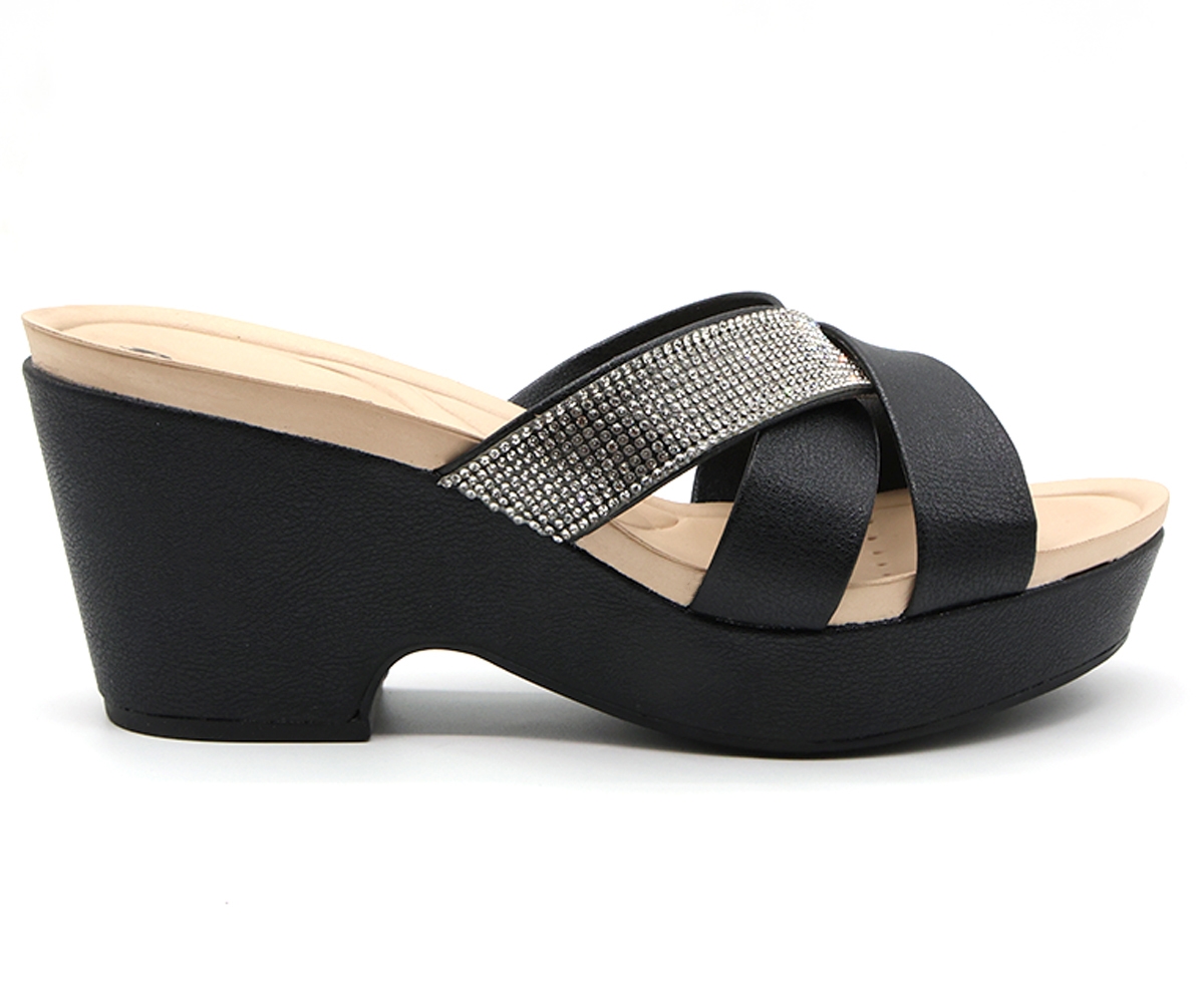 Sandals & Slides - Shop womens shoes online | Bata Lebanon