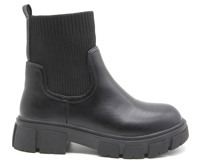 Girls Boots - Shop girls shoes online | Bata Lebanon